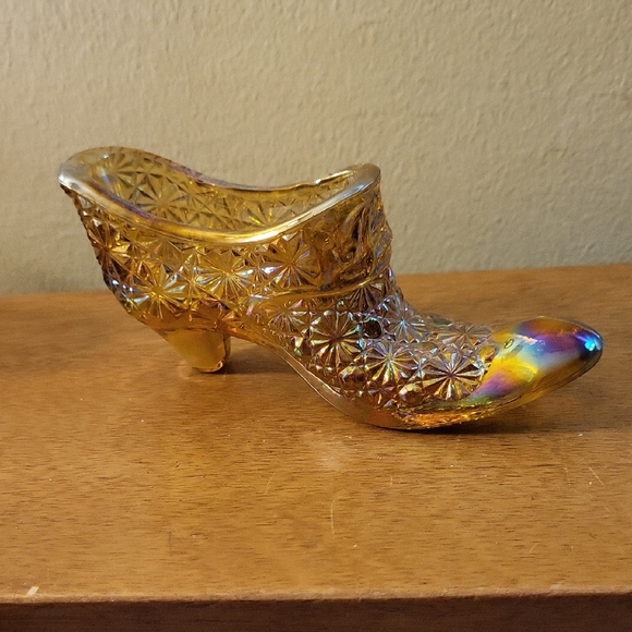 Fenton | Art | Vintage Fenton Gold Rainbow Effect Glass Shoe Decorative ...